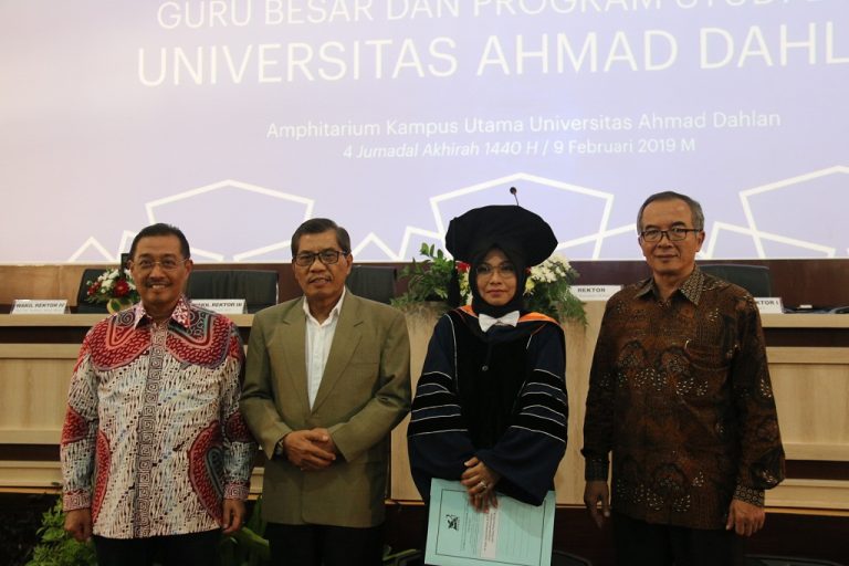 UAD Tambah Guru Besar dan Dua Prodi Baru - Dunia Dosen